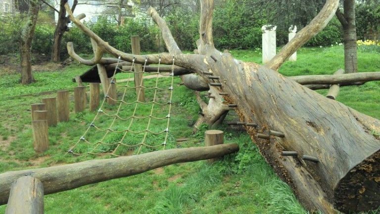 Natural Play Structures – Fun! – Flood Park Advocacy